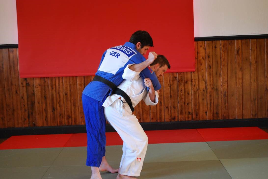 Shoulder Throw Judo Move - Ippon Seoi Nage | Colin Oates