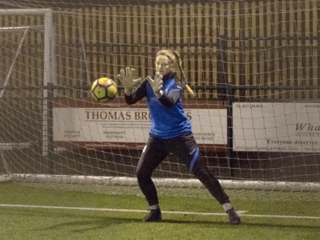 Goalkeeper Training for Beginners | Set Position, Catching the Ball